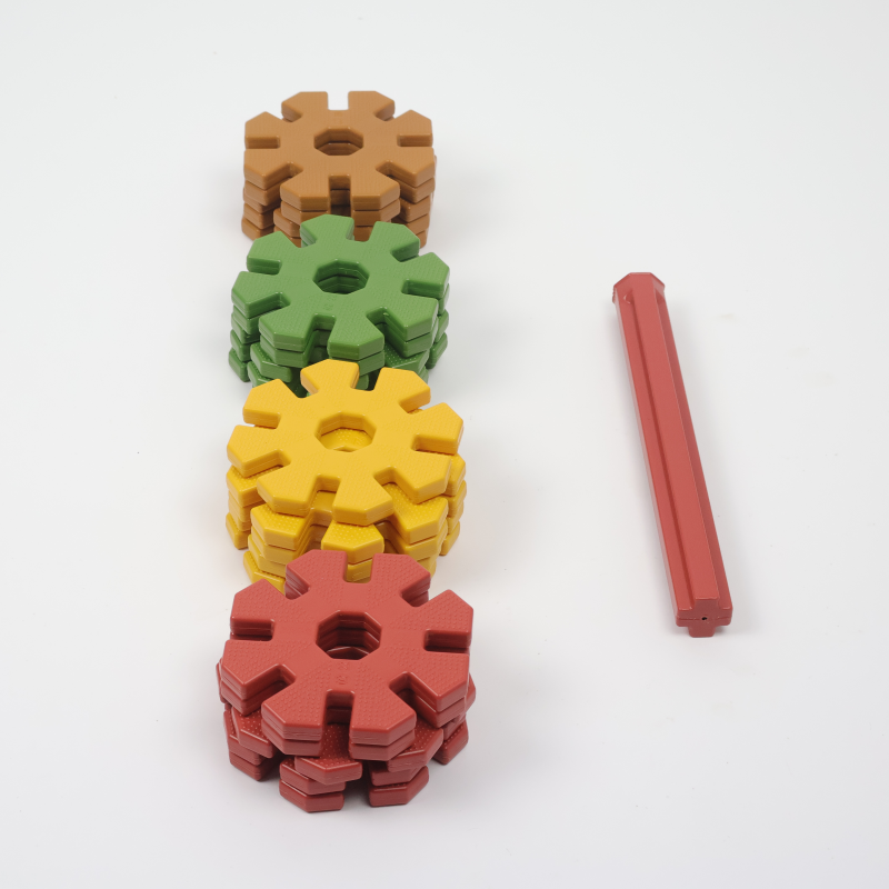 Spielzeug aus recyceltem Kunststoff, geeignet für Kinder ab 2 Jahren